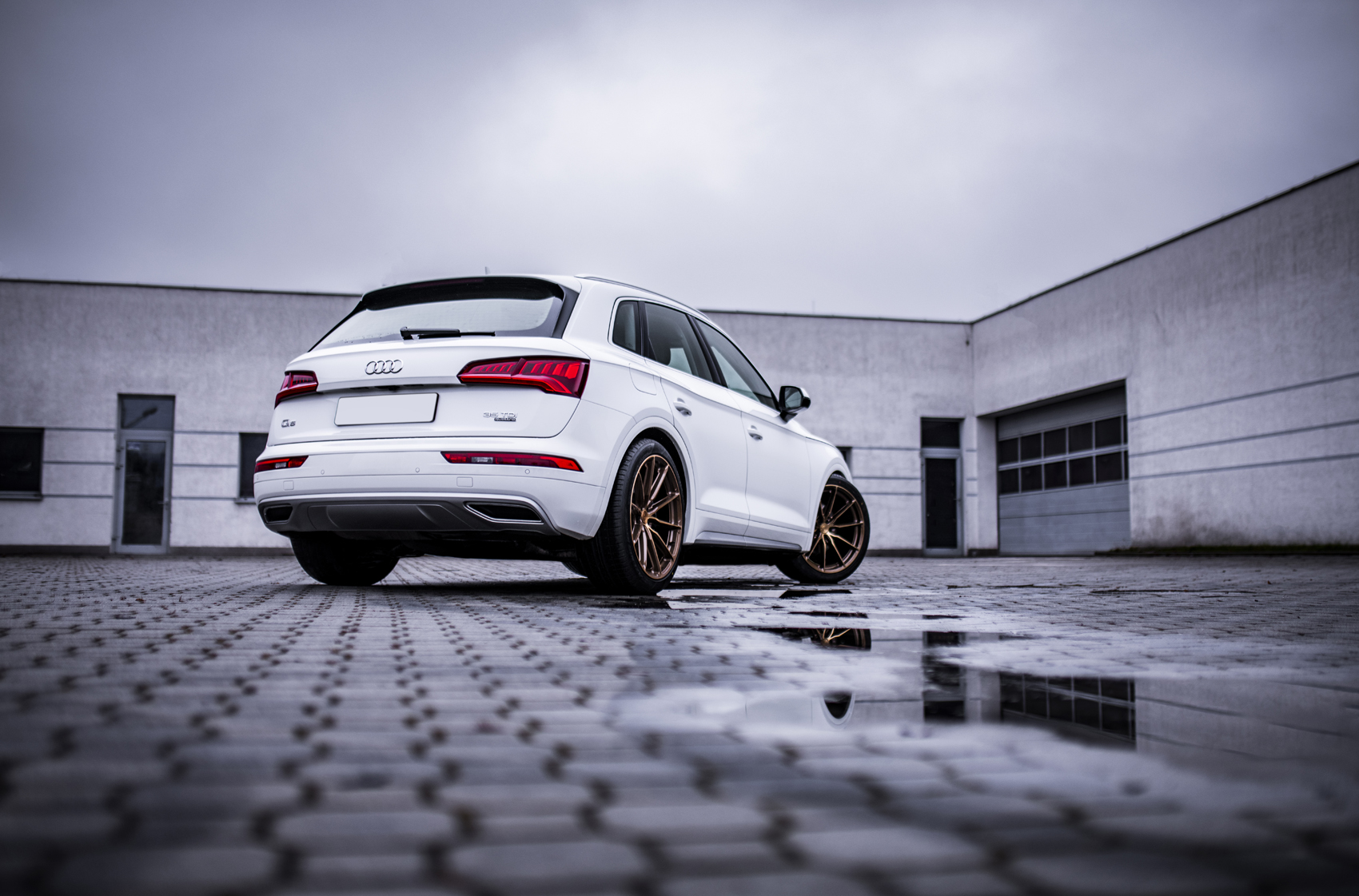 AUDI Q5 VEHICLE GALLERY AUDI Q5 VEHICLE GALLERY