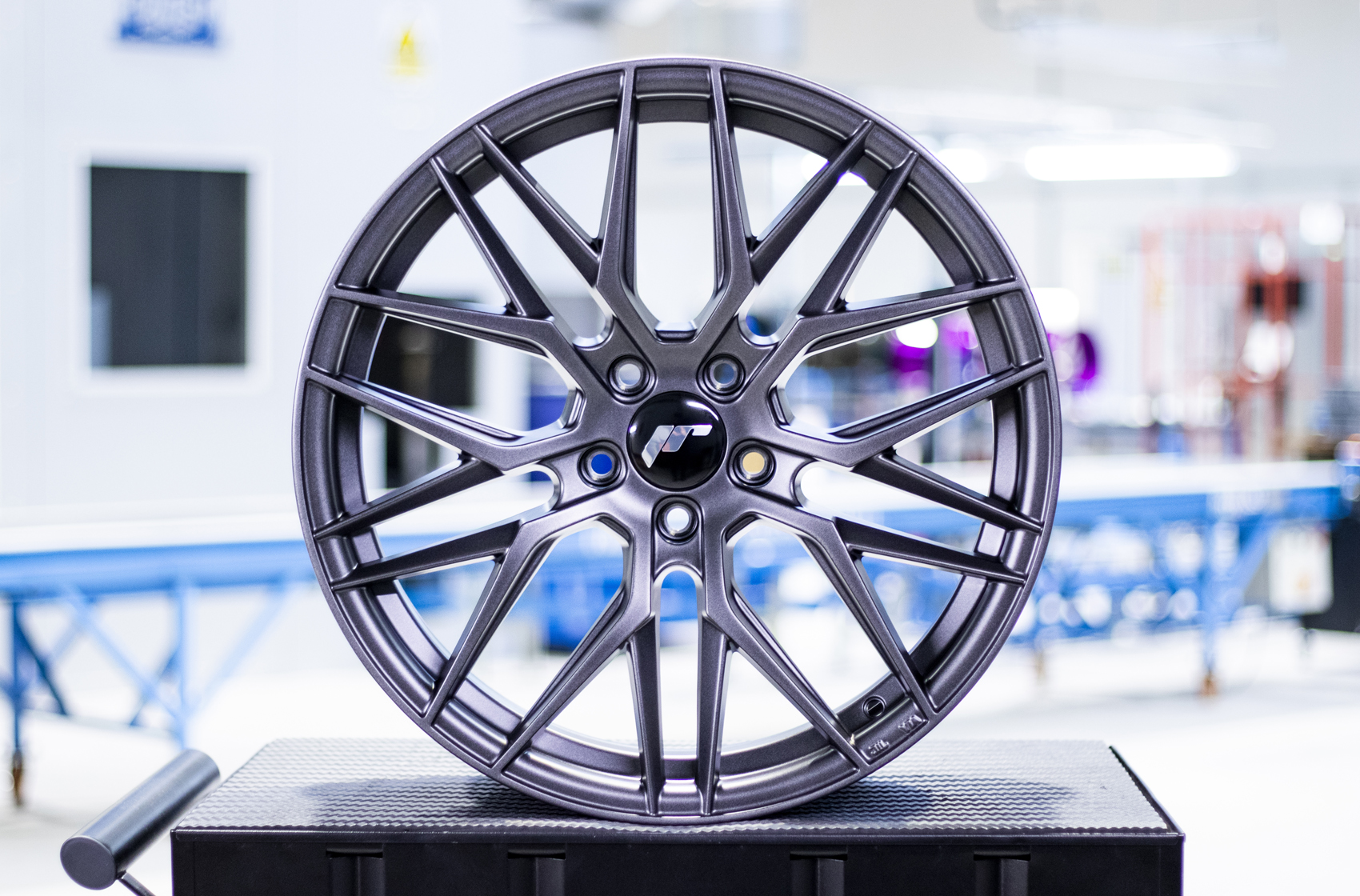 JR28 - VEHICLE GALLERY